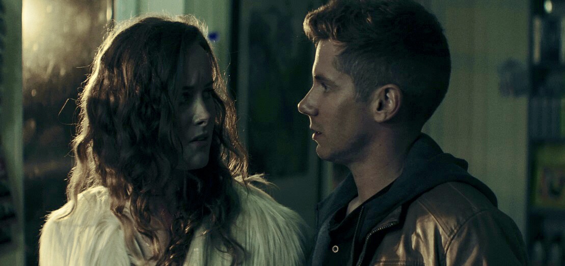 'Fractured' – a proper thriller that’ll make you double-check the ...